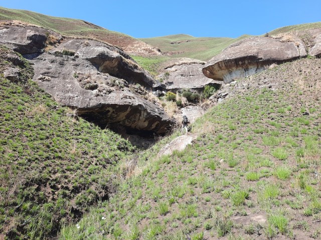 Mnweni Traverse – The Manxome Jabberwocky | Ghaznavid Hiking